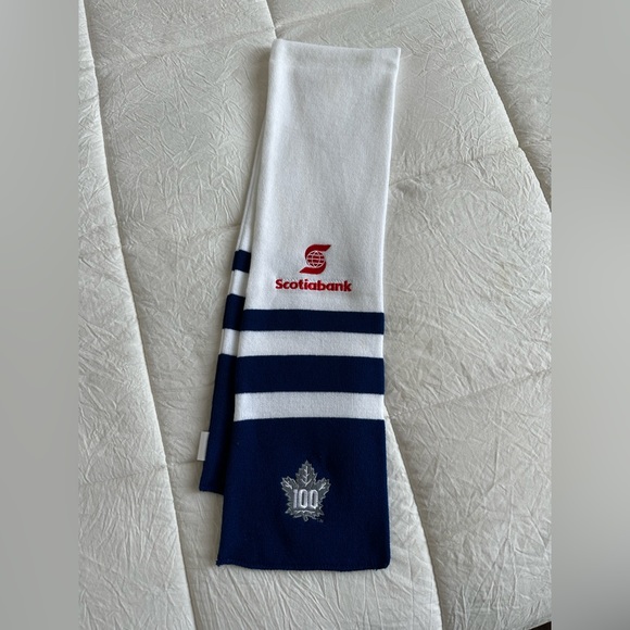 leafs | Accessories | Toronto Maple Leafs Scarf | Poshmark